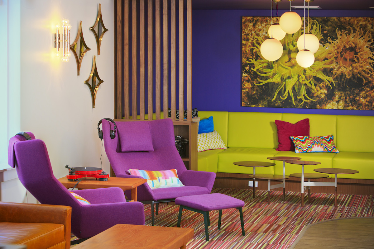 Hotel Zed brings bright colors and retro cool to Canada’s Vancouver ...
