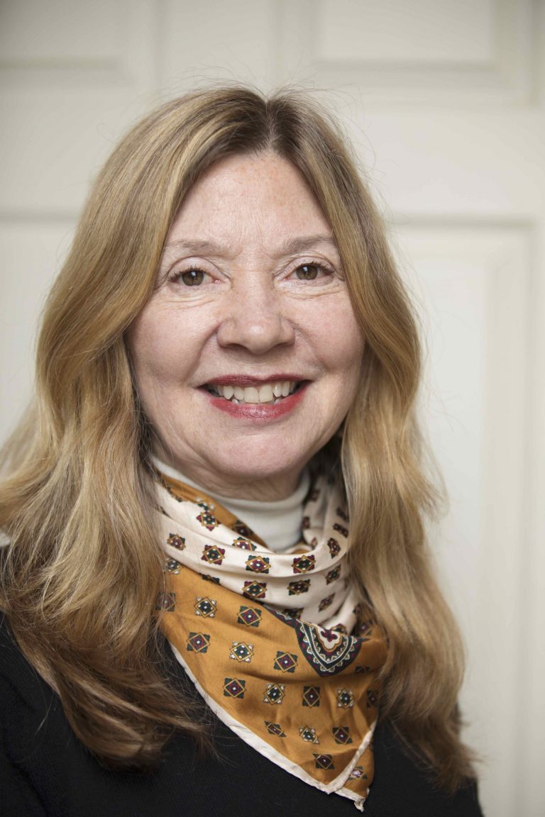 Maureen_headshot2018 – HotelAddict